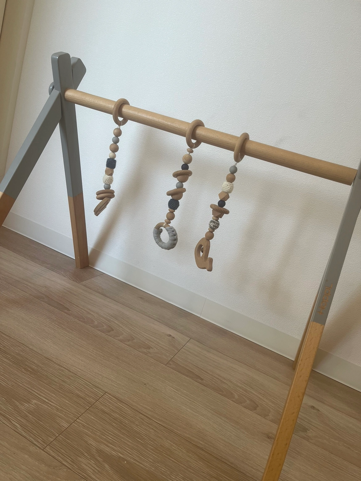 ポップル HOPPL ベビージム ※ネジがゆるめです - キャロット（Karrot）